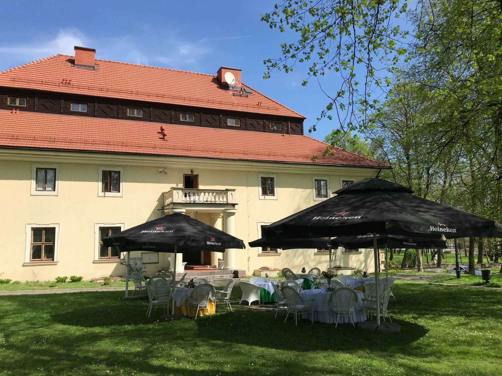 LIR-portal.pl - Restauracja - Hotel - Noclegi